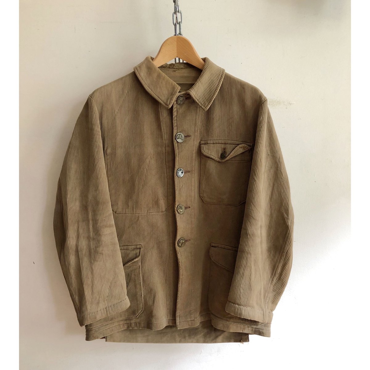 Later 40's〜 Early 50's Beige Pique Animal Butto...