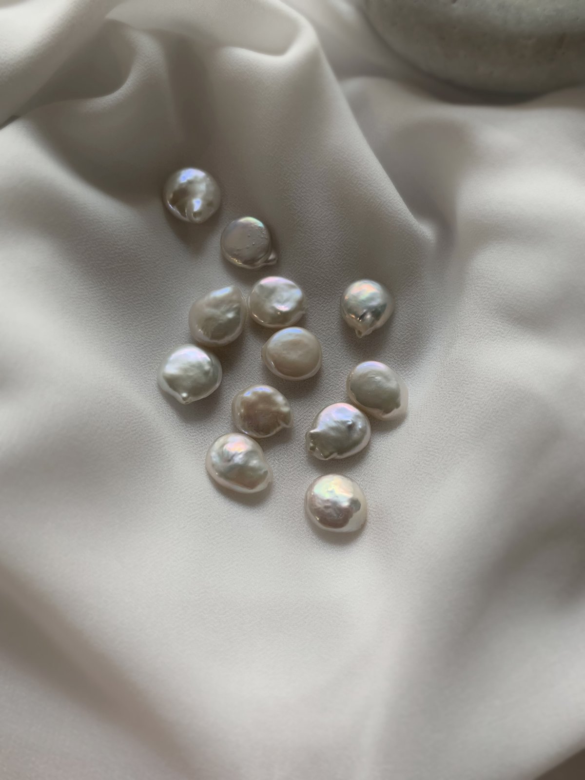 melt pearl necklace | ripsalis