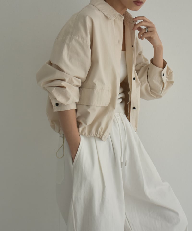 tops-02459 フラップポケット クロップド シャツ エクリュ tops-02459 フラップポケット クロップド シャツ エクリュ