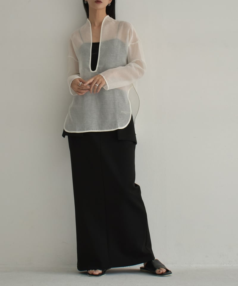 tops-02506 オーガンジー 深Uネック ブラウス エクリュ ブラック tops-02506 オーガンジー 深Uネック ブラウス エクリュ ブラック