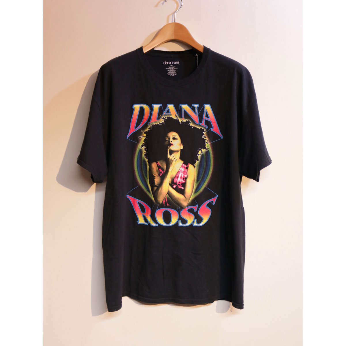 古着】DIANA ROSS T Black Size XL | NEO TRIBE 古着】DIANA ROSS T Black Size XL | NEO TRIBE