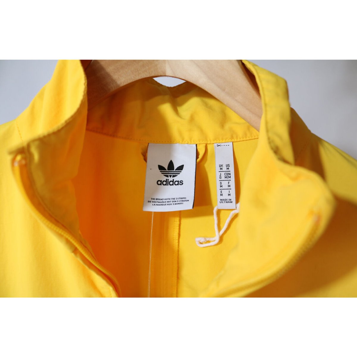 古着】ADIDAS NYLON JACKET Yellow / Black Size M | 古着】ADIDAS NYLON JACKET Yellow / Black Size M |