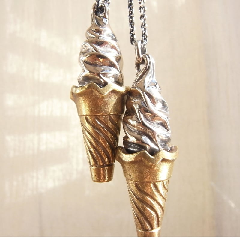 ソフトクリーム」necklace | suzukiso ソフトクリーム」necklace | suzukiso