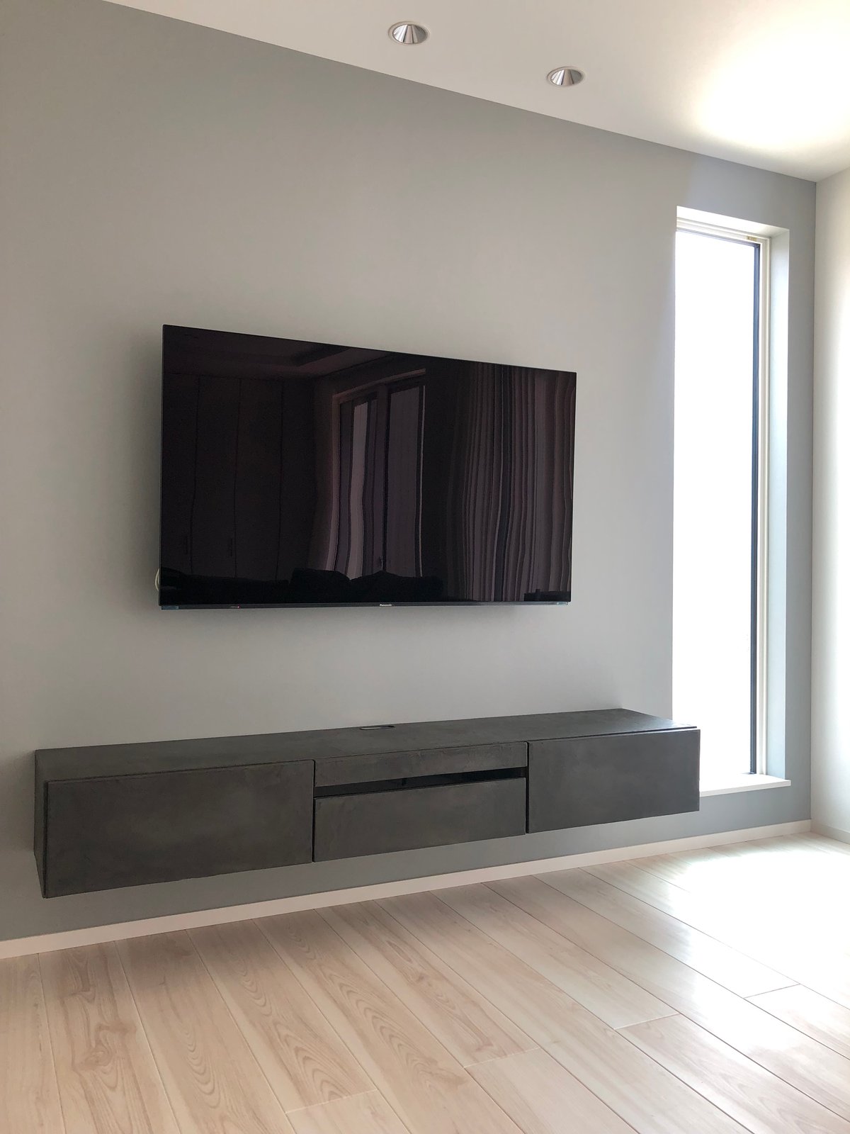 シラー"01" フロートタイプTVボード2200 ALLモールテックス | Leaf Village