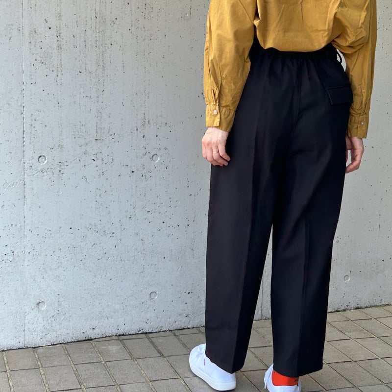 yuni/ユニ 20/2強撚ツイル バックゴム ワイドパンツ | Nine Two yuni/ユニ 20/2強撚ツイル バックゴム ワイドパンツ | Nine Two