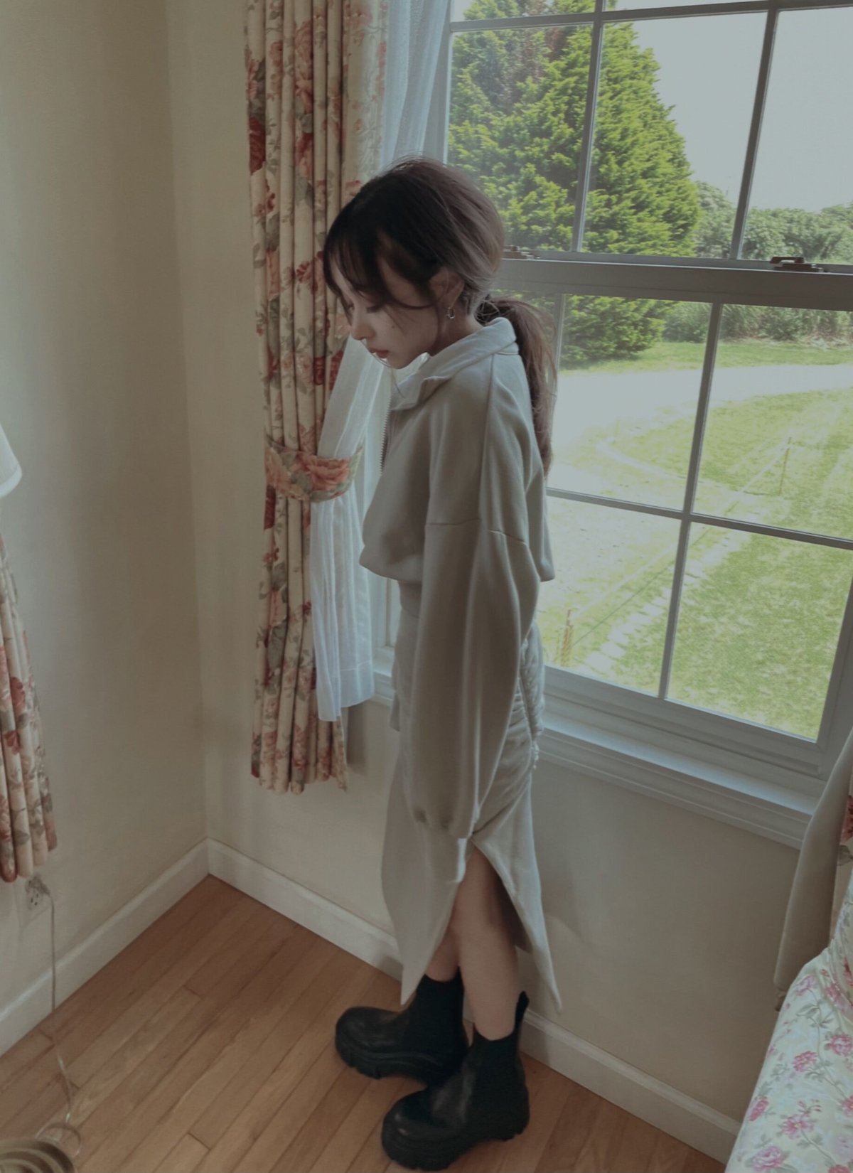 ハーフジップアップクロップドスウェット / Half Zip-up Cropped ハーフジップアップクロップドスウェット / Half Zip-up Cropped