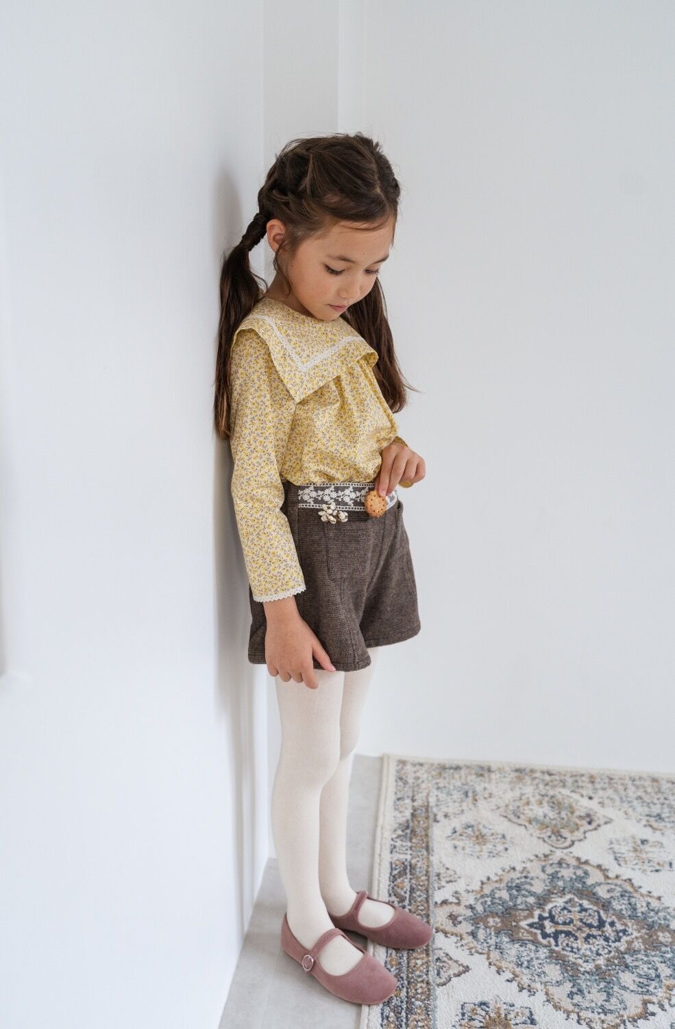 【即納】flare collar blouse : charme citron yellow ...