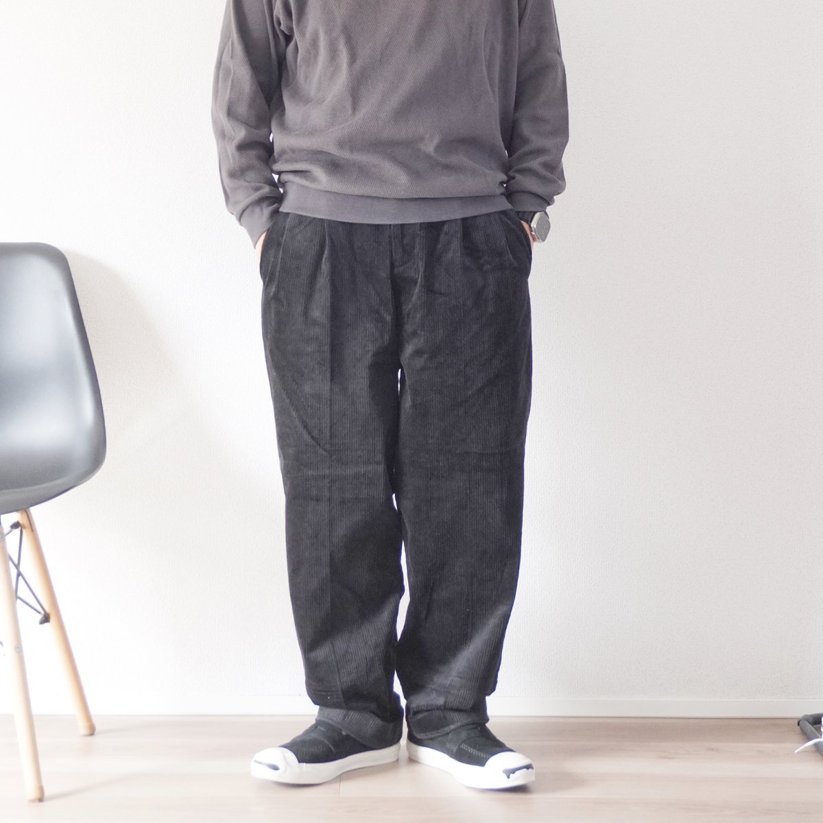 ユニセックス*modem design-モデムデザイン-corduroy tuck pant ユニセックス*modem design-モデムデザイン-corduroy tuck pant