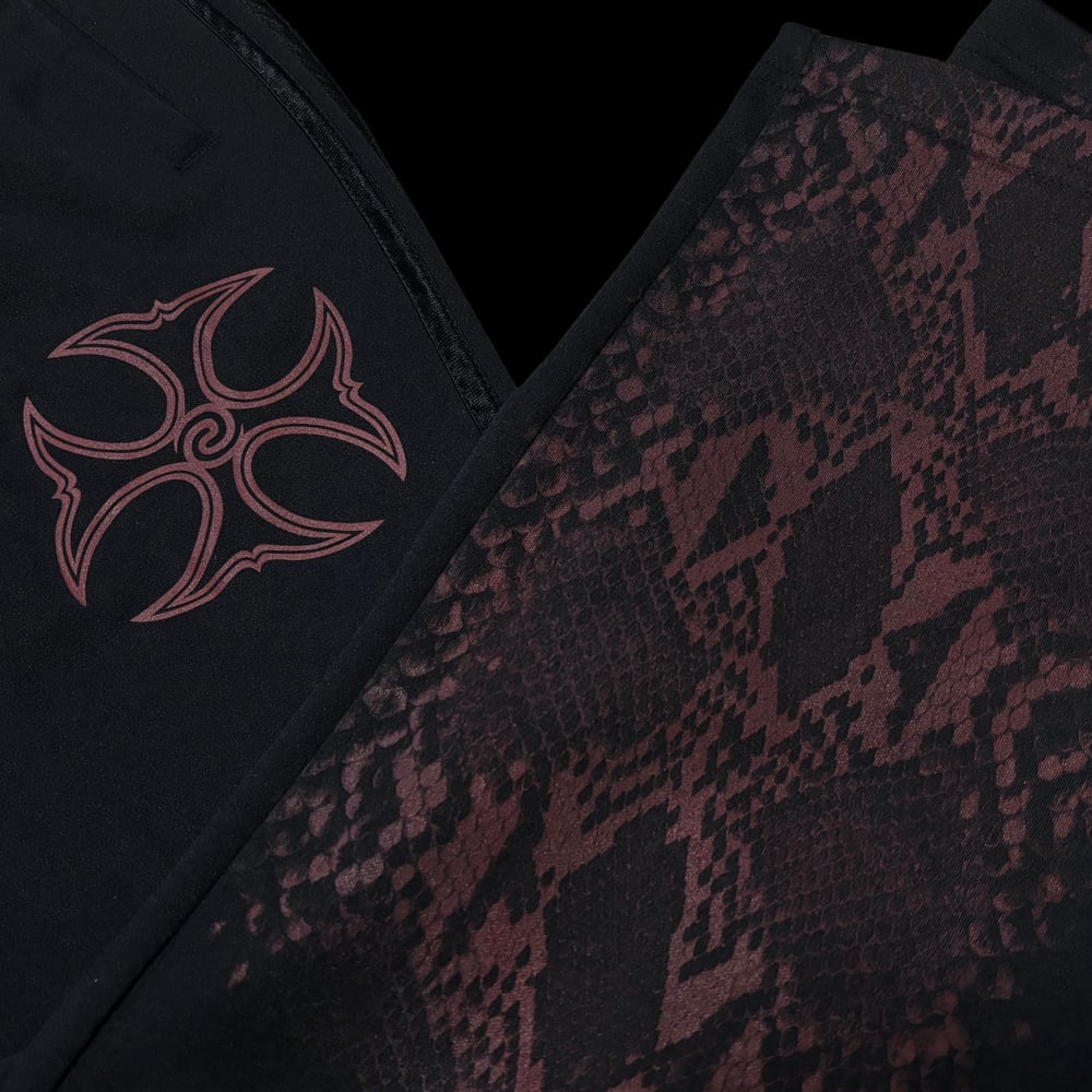 Build Python Jersey Pants | Build Clothing