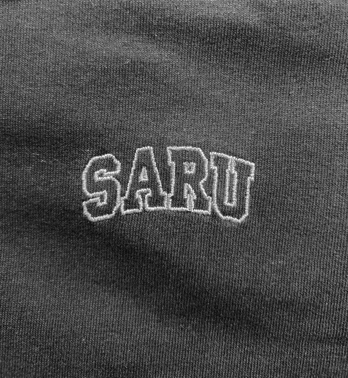 SARU 2024 LONGSLEEVE TEE [BLACK] | SANTASTIC! O...