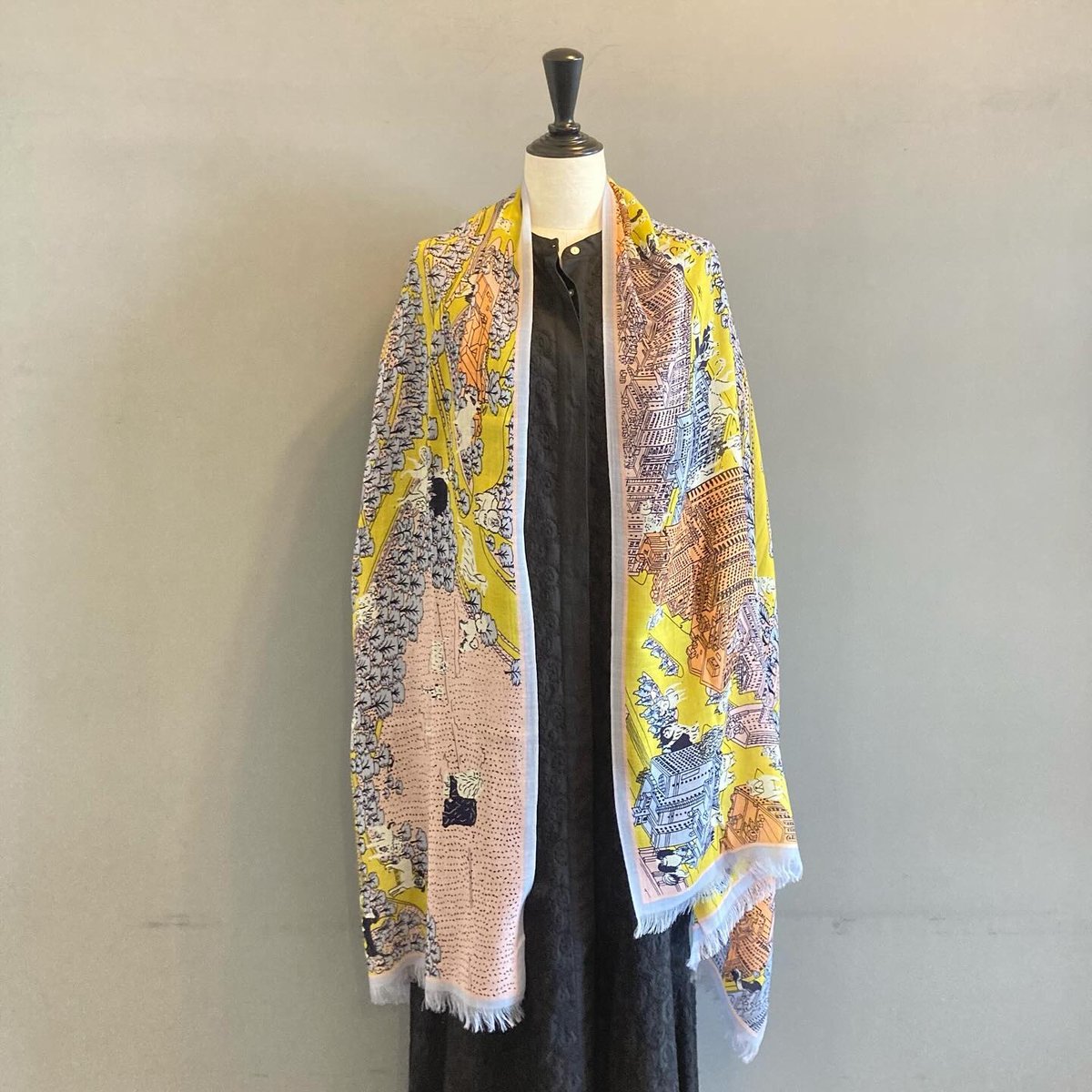 unisex>INOUI EDITIONS(イヌイ エディションズ) ウールストール S unisex>INOUI EDITIONS(イヌイ エディションズ) ウールストール S