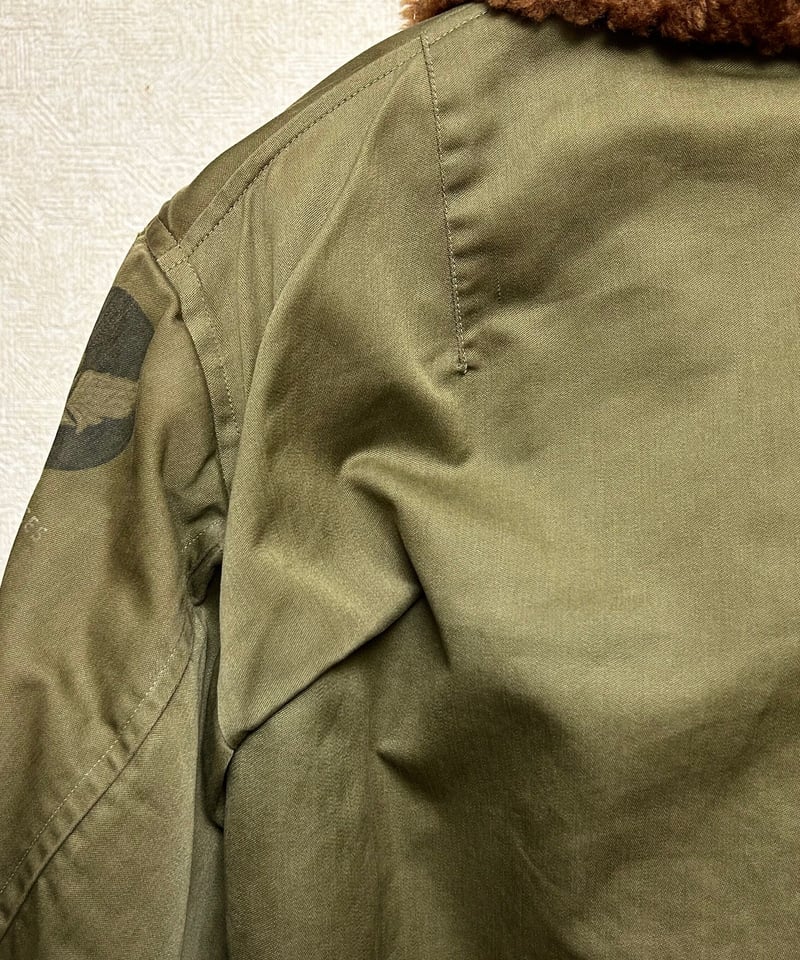 米軍実物枯渇R&Rフォーティーズ希少ゴールデンサイズ〉1940年代 米軍実物枯渇R&Rフォーティーズ希少ゴールデンサイズ〉1940年代