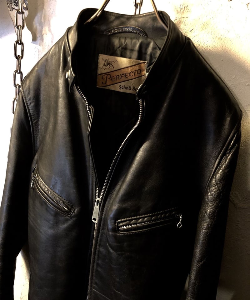 目玉美品ヴィンテージ Schott 70年代牛タグPERFECTO U.S.A. 逆ハ 目玉美品ヴィンテージ Schott 70年代牛タグPERFECTO U.S.A. 逆ハ