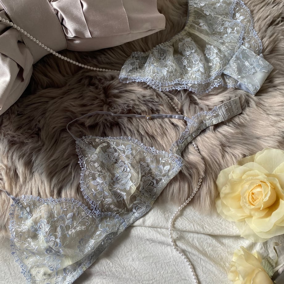 rizz【T-0744】 | Numéro 5