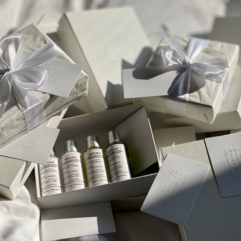 翌日発送】新品 maison margiela replica gift amenity ” 翌日発送】新品 maison margiela replica gift amenity ”