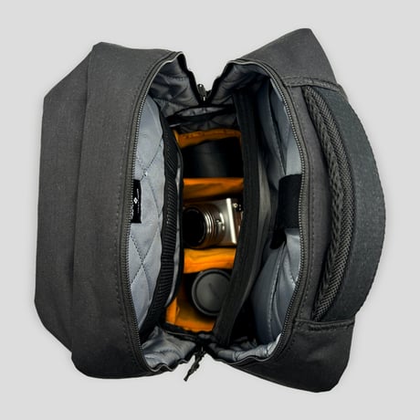 Camera RUCKSACK | R/F STORE | SQUALO WORKS | スク...