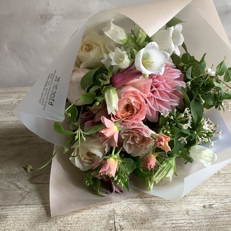 お届け日指定なし:季節のお花・おまかせブーケL (*中国/四国 お届け日指定なし:季節のお花・おまかせブーケL (*中国/四国