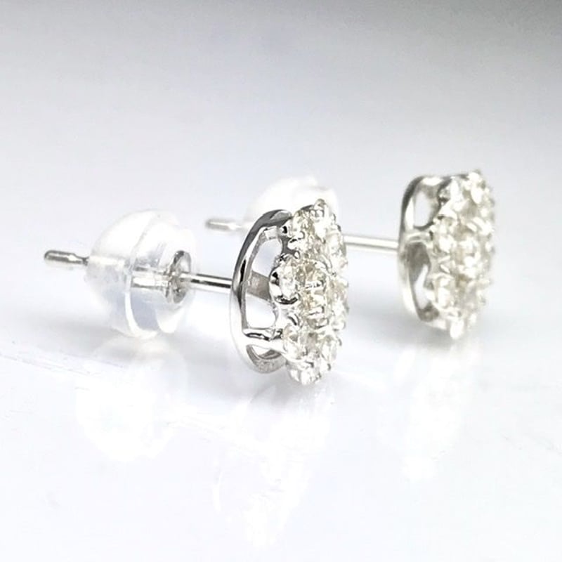 天然ダイヤモンド 計0.50ct PT900 フラワーパヴェピアス 天然ダイヤモンド 計0.50ct PT900 フラワーパヴェピアス