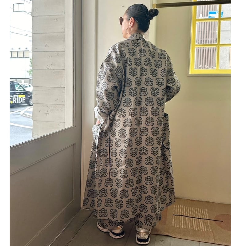 TOWAVASE / Josetteローブ | Pili TOWAVASE / Josetteローブ | Pili