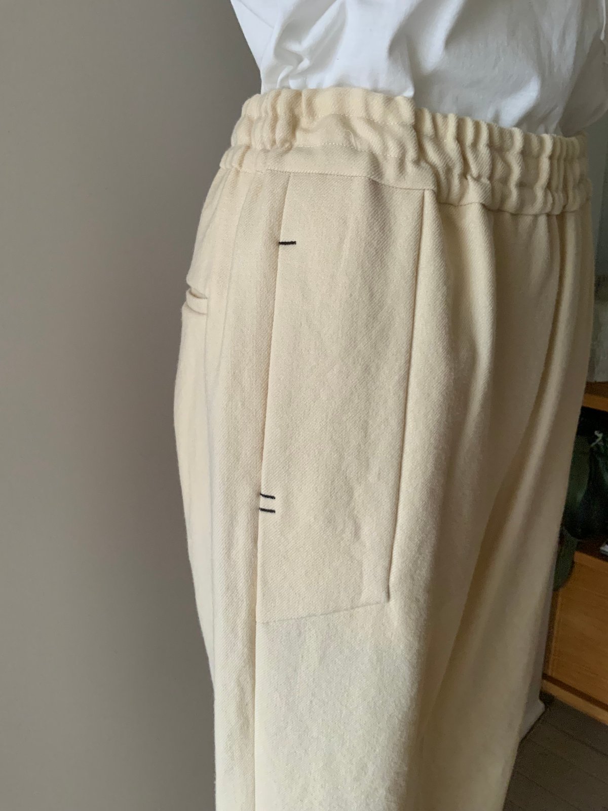 archi / Dry Wool Tailor Pants | Pili ON LINE