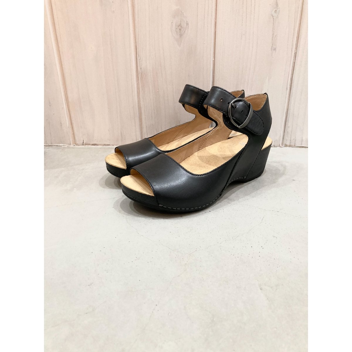 Dansko Tiana ヒールサンダル | sum Dansko Tiana ヒールサンダル | sum