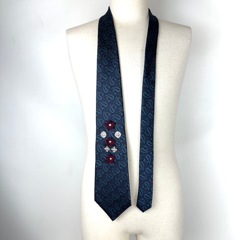 TOGA TOO / METAL CONCHO TIE | glitter ONLINE TOGA TOO / METAL CONCHO TIE | glitter ONLINE