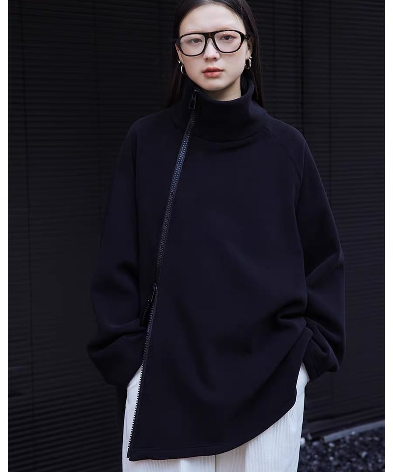 予約販売】ハイネックフリースデザインジャケット | KISHIKA 予約販売】ハイネックフリースデザインジャケット | KISHIKA
