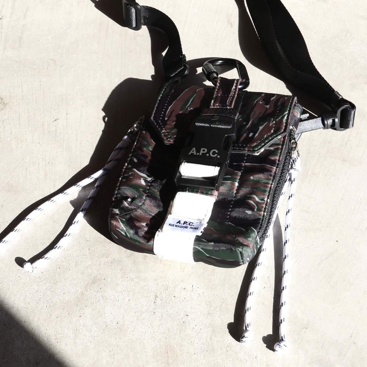 APC バッグ アーペーセー クロス ボディ ポーチ CROSSBODY POUCH APC バッグ アーペーセー クロス ボディ ポーチ CROSSBODY POUCH