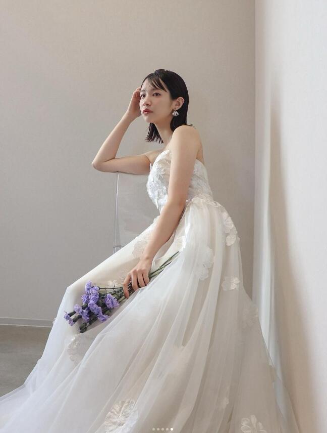 ウエディングドレス 3D立体レース刺繍 編み上げ チュール ウエディングドレス 3D立体レース刺繍 編み上げ チュール
