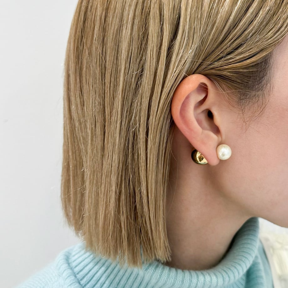 shiny pearl & ball pierce M | ISRIE