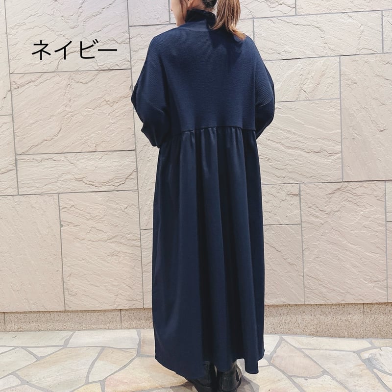 ⭐️大人気商品⭐️指穴付きハイネックドッキングワンピース ⭐️大人気商品⭐️指穴付きハイネックドッキングワンピース