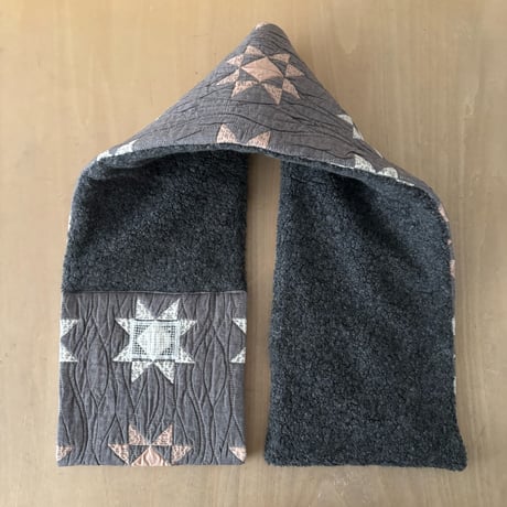 qiri patchwork quilt jacquard muffler・グレー | it...