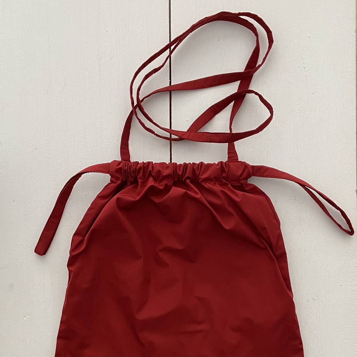 formuniform Drawstring Bag SS＋strap RED | iton...