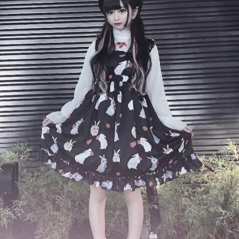 黒 ブラック いちご うさぎさん フリル ワンピース レア 希少 黒 ブラック いちご うさぎさん フリル ワンピース レア 希少