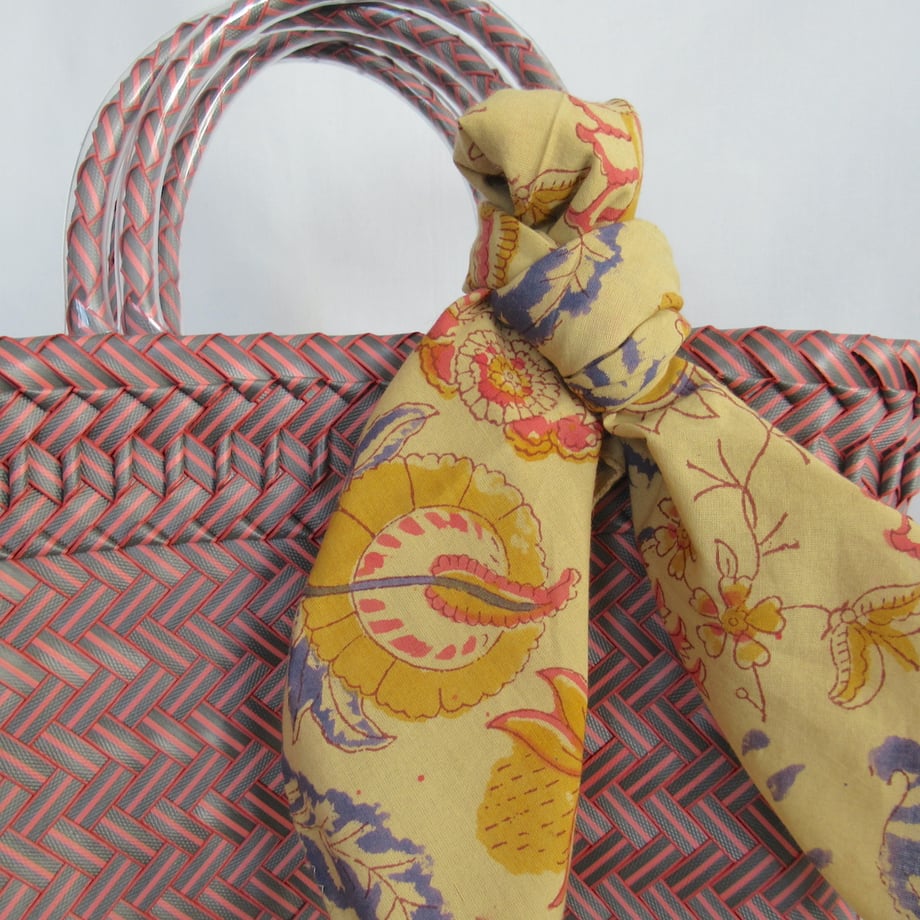 【1月19日(月)〜1月23日(金)発送】Bag×Handkerchief[C]Mekeari...