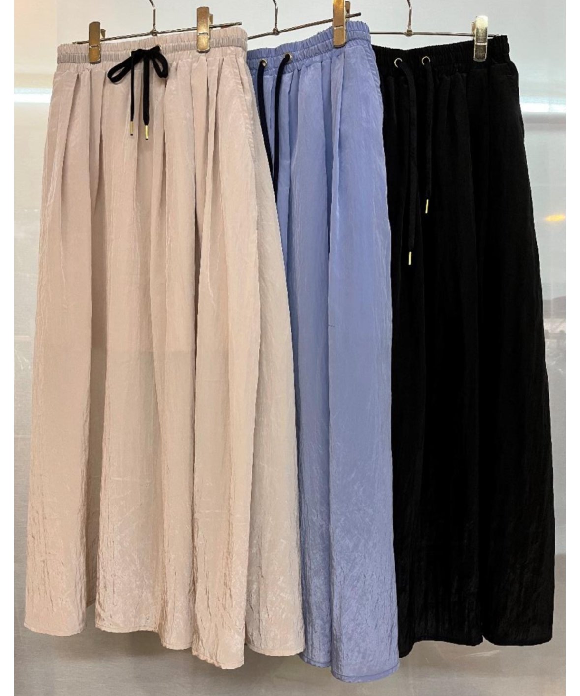 MARGAUX マルゴー 24春ご予約】 Shiny gathers Skirts MG MARGAUX マルゴー 24春ご予約】 Shiny gathers Skirts MG