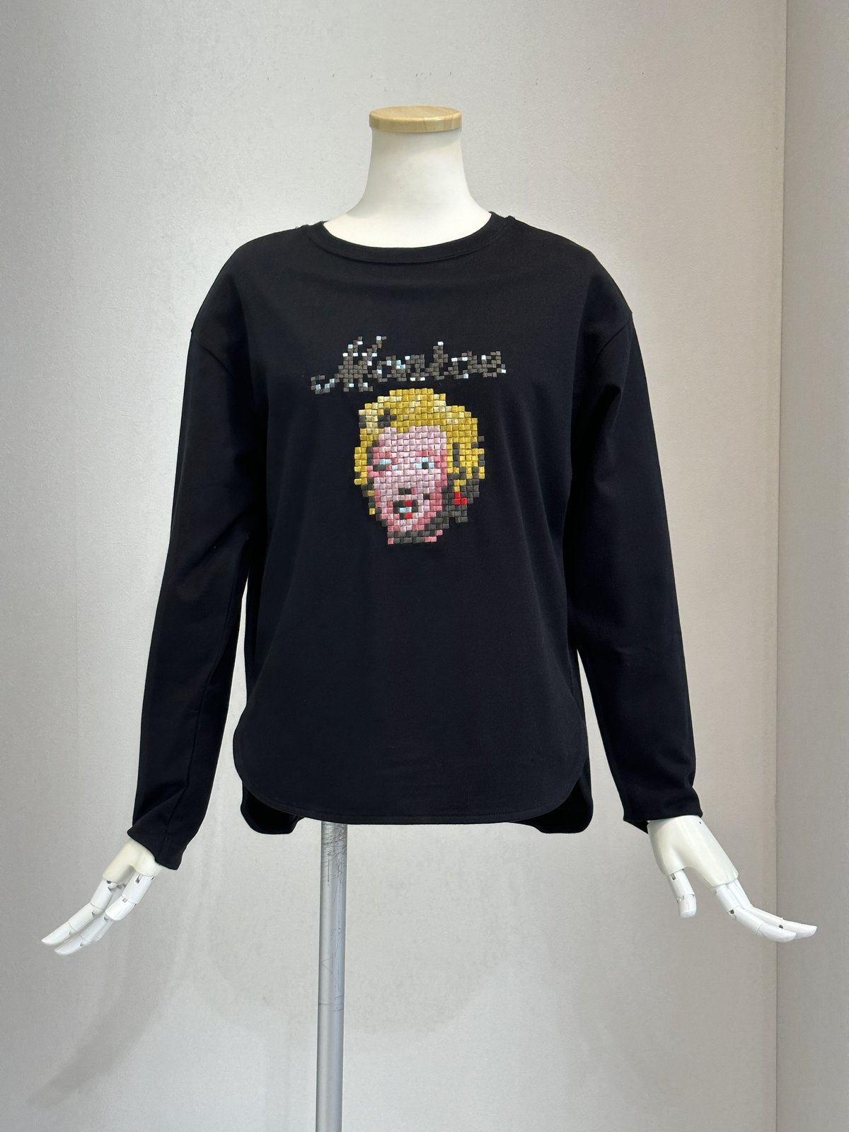 モザイク刺繍(モンロー)ロンTee 809004 | BlueOnionStore モザイク刺繍(モンロー)ロンTee 809004 | BlueOnionStore