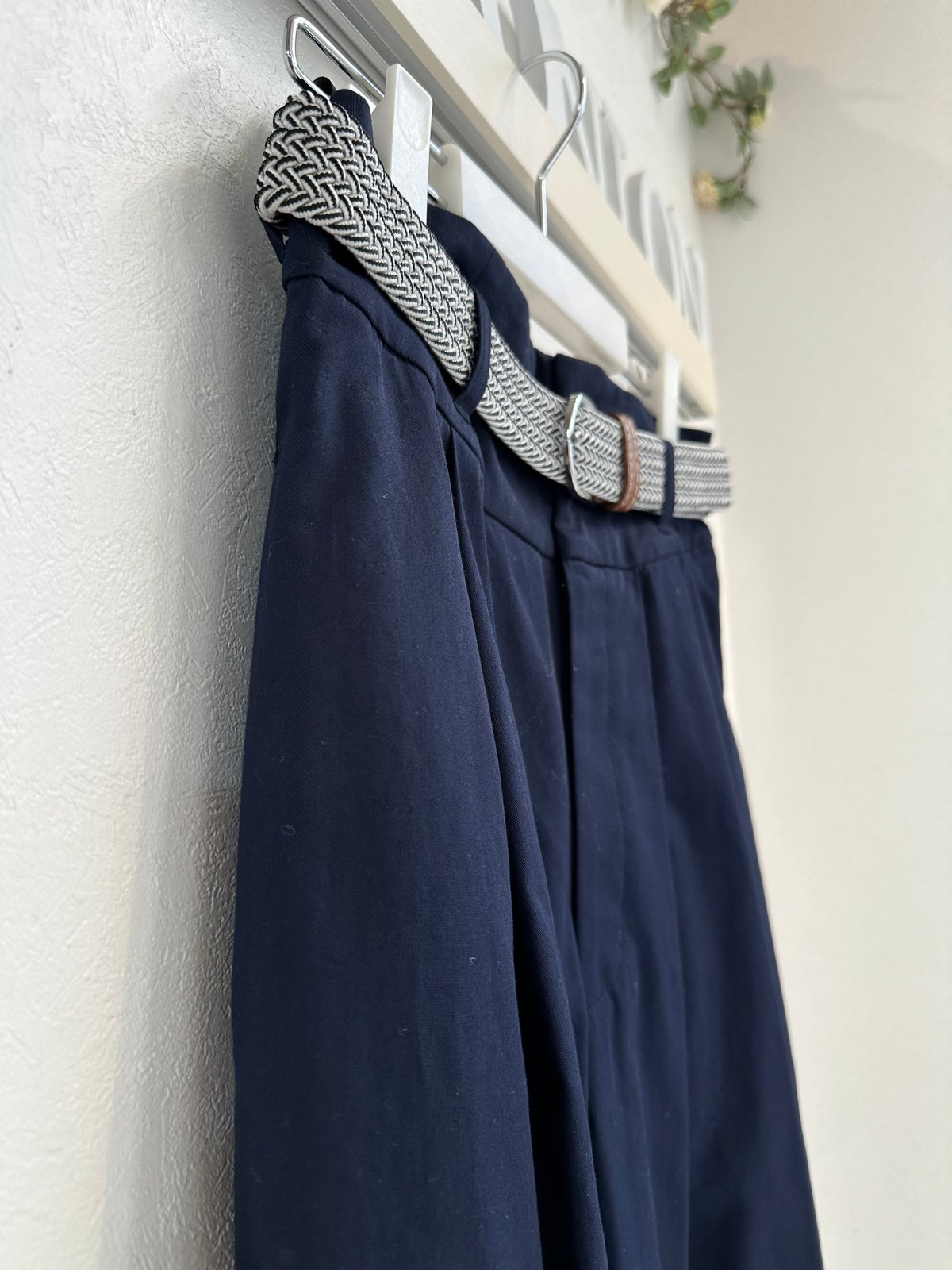 ボックスタックwideパンツ ベルト付き 426608 | BlueOnionStore ボックスタックwideパンツ ベルト付き 426608 | BlueOnionStore