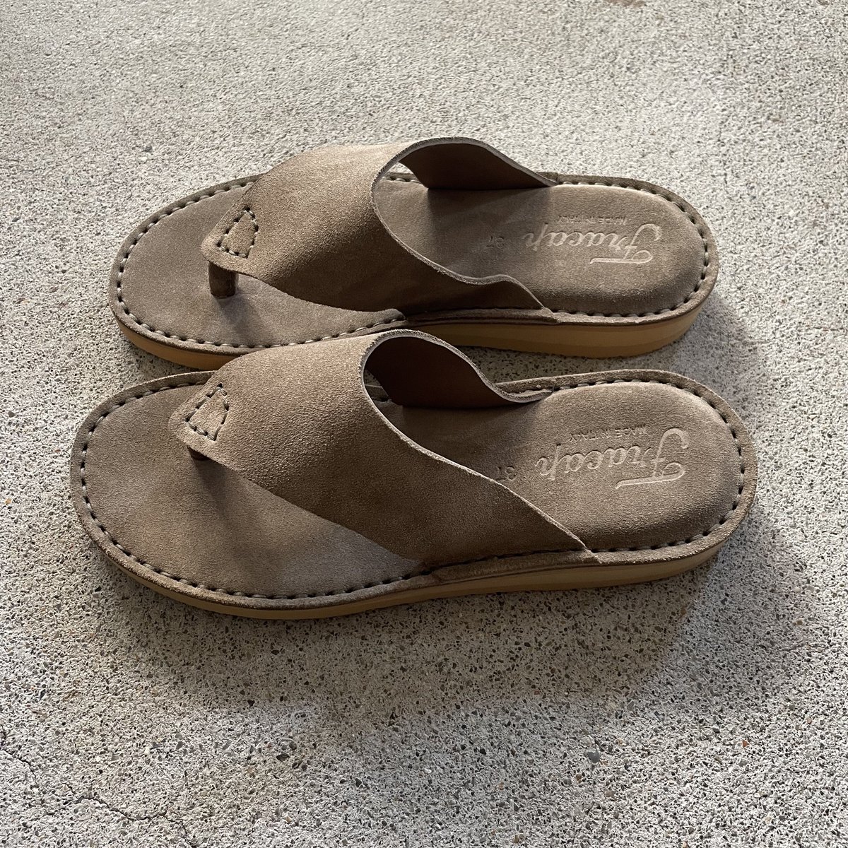 Fracap Italian suede thong Sandals | BTR