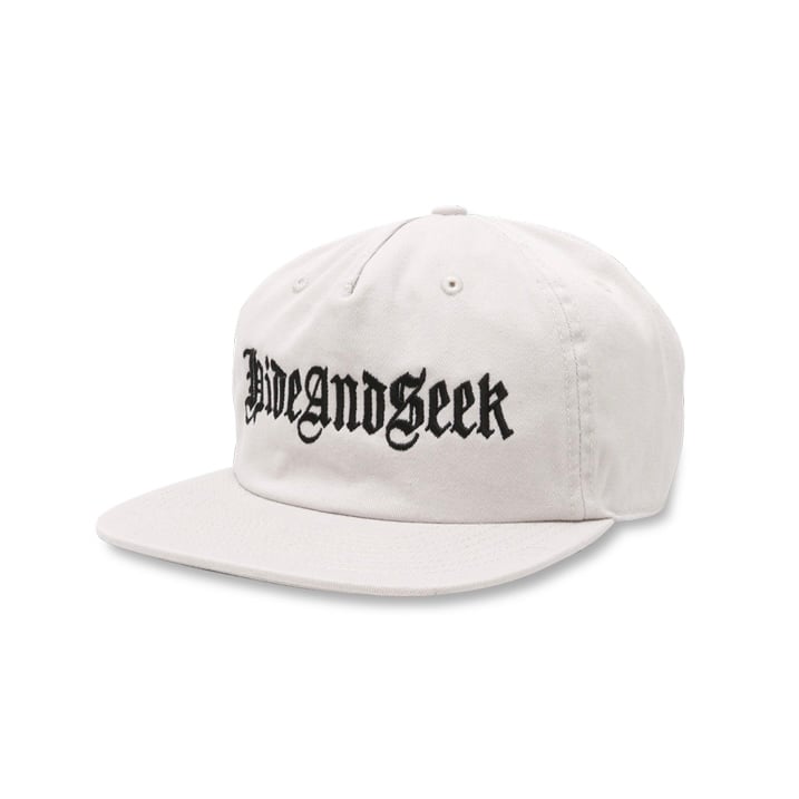 Old English CAP | HIDE AND SEEK Official Web Shop