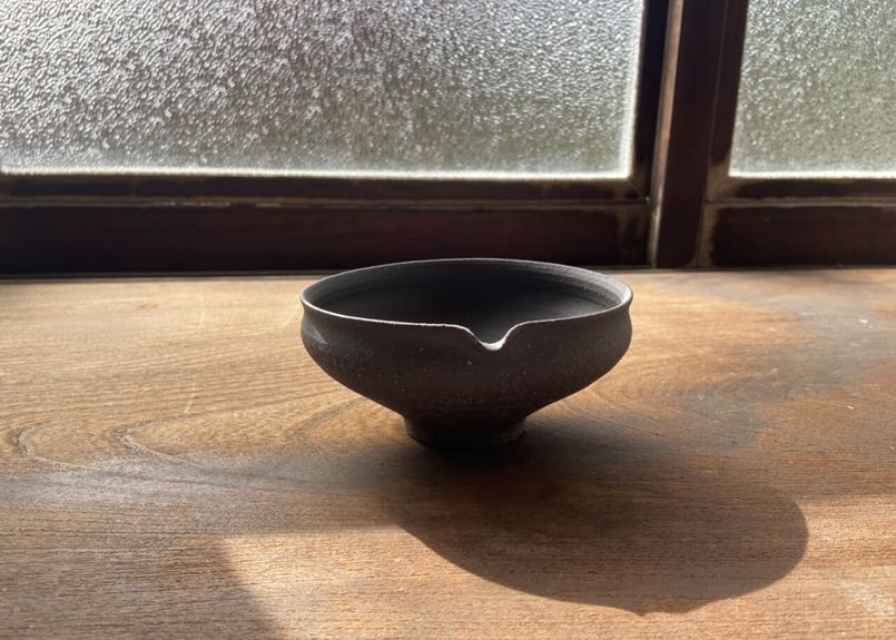 枝月窯 齋藤有希子×好信楽 黒土焼締湯冷まし stone3 | 岳間茶寮 枝月窯 齋藤有希子×好信楽 黒土焼締湯冷まし stone3 | 岳間茶寮