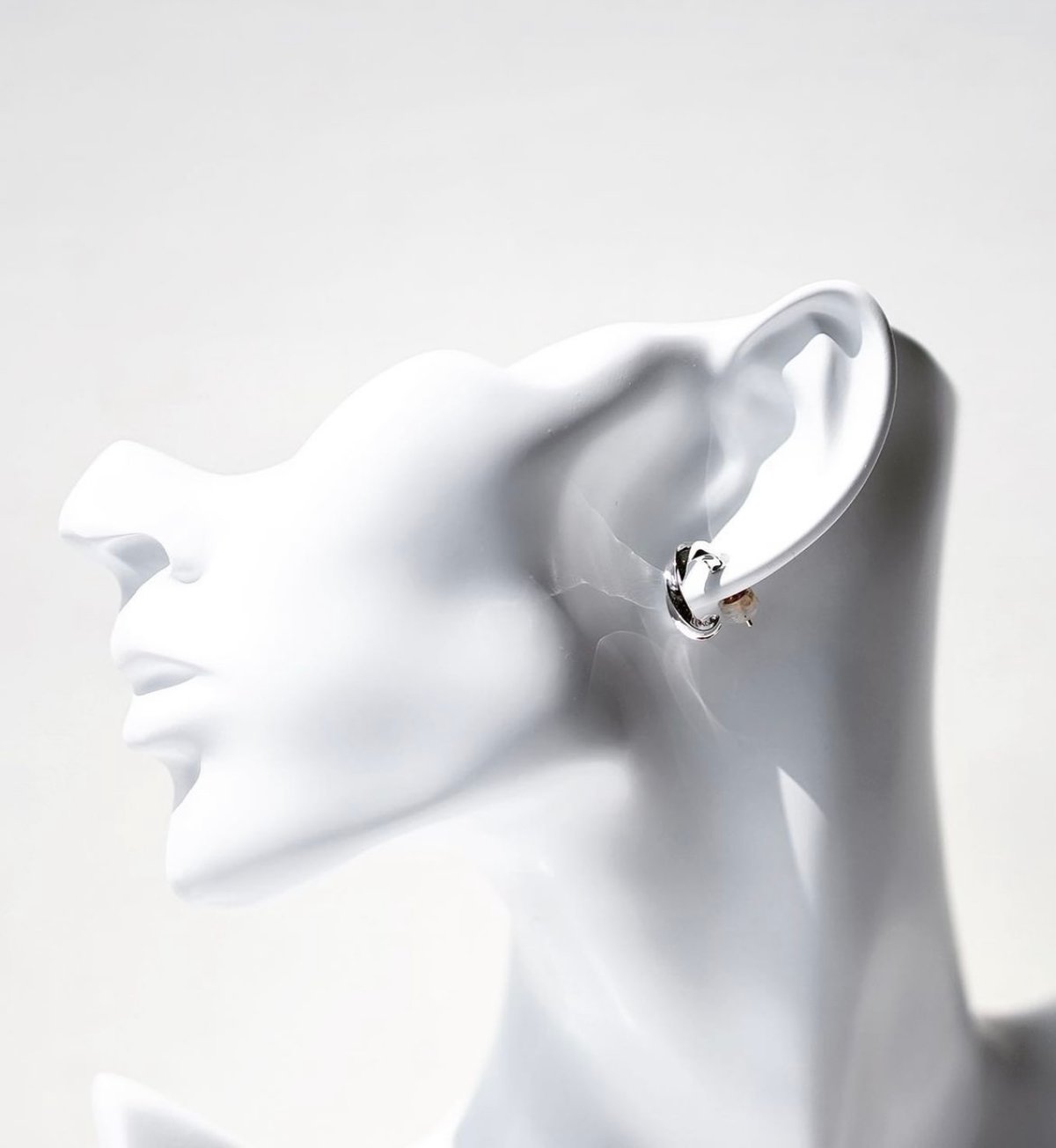 STREAM PIERCE | GARDEL