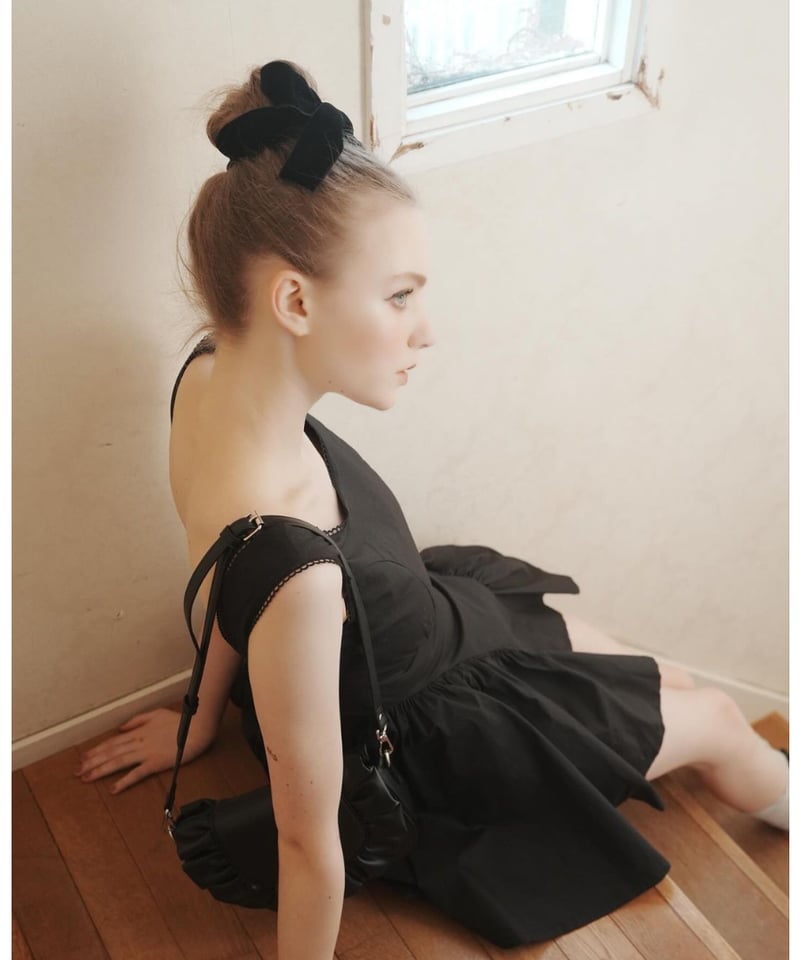 Black swan mini dress | Treat ürself Black swan mini dress | Treat ürself