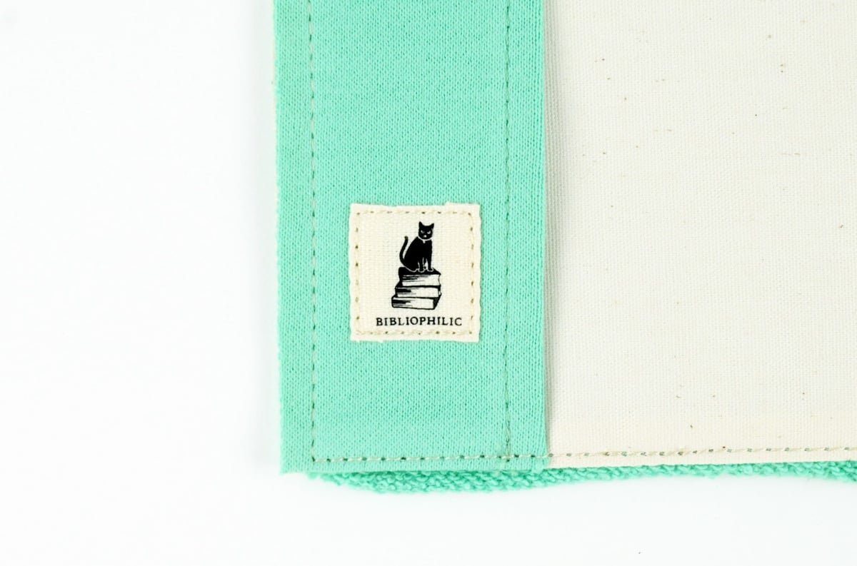 SWEAT BOOK COVER | BIBLIOPHILIC