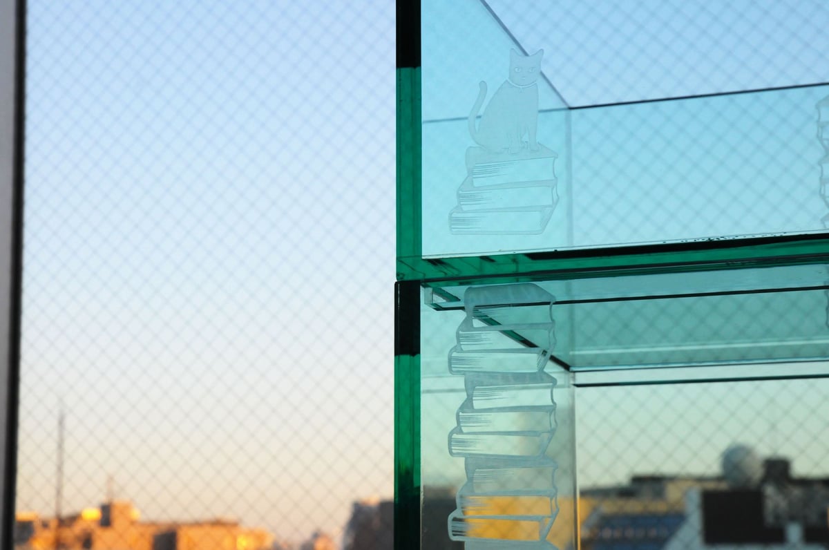 BOOK CONTAINER HALF ACRYLIC GLASS COLOR | BIBL...