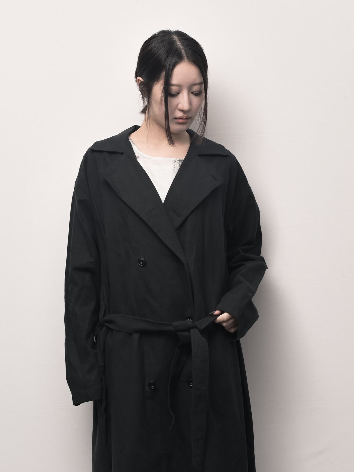 黒綿麻ワイドロングトレンチコート | I R O F U S I online shop 黒綿麻ワイドロングトレンチコート | I R O F U S I online shop