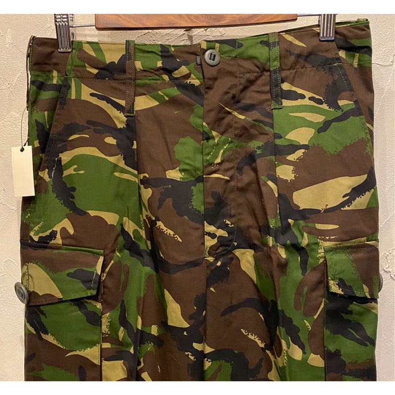 イギリス軍 ライトウェイト DPMカモフラージュ カーゴパンツsize80