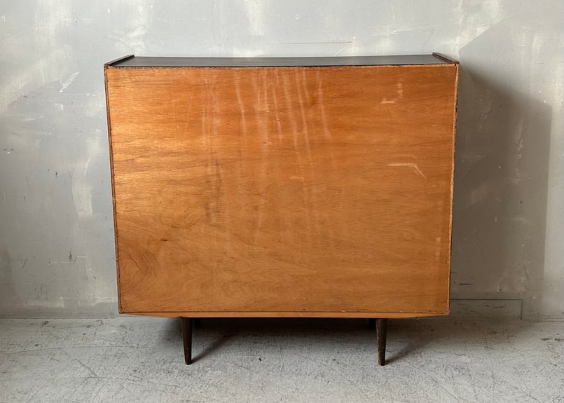 ガラスキャビネット(脚付き) S-2312-37 | mumokuteki antique&r ガラスキャビネット(脚付き) S-2312-37 | mumokuteki antique&r