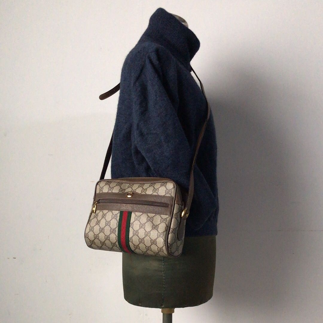 GUCCI オールドグッチ ショルダーバッグ GG柄 コーティング GUCCI オールドグッチ ショルダーバッグ GG柄 コーティング