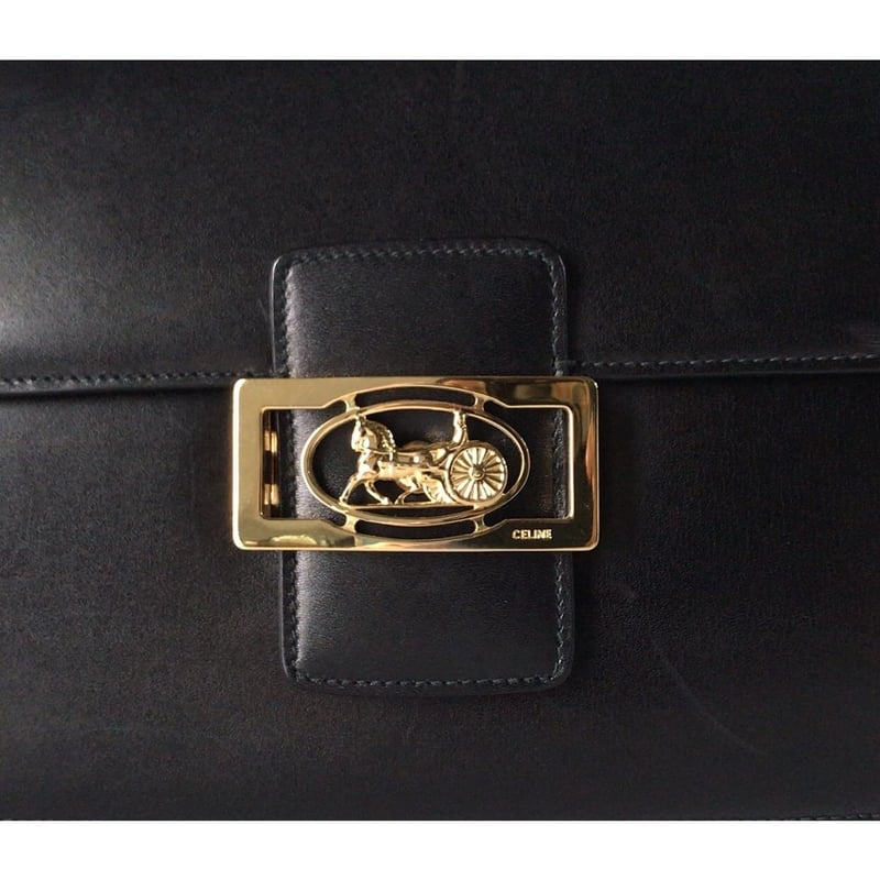 CELINE セリーヌ ゴールド馬車金具 カーフレザー ショルダー CELINE セリーヌ ゴールド馬車金具 カーフレザー ショルダー